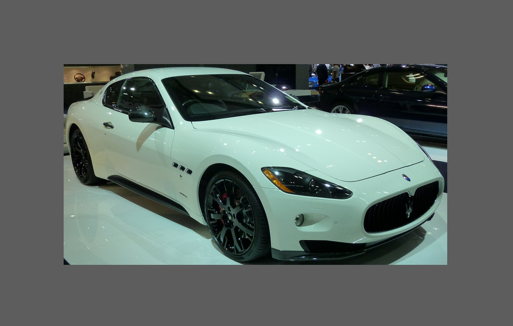 Maserati Gran Turismo MC Sport Line (M150) 2009-, Rear QTR / Sill Arch ...